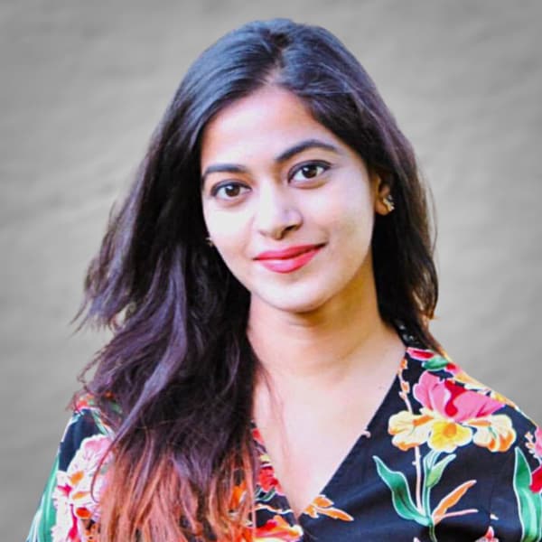Yashna | Member of the team at Noah's Ark International Exports